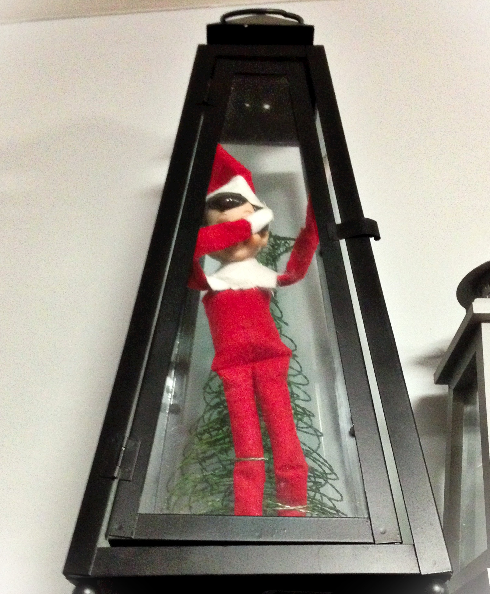 Elf on the Shelf – Adventures in Elfing - Eye in the Detail by Jessie Ecker